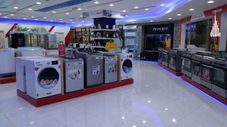 Lamcy Plaza Dubai Shopping Mall: Location, Timings, Fee - Dubai City ...